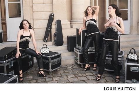Emma Stone Is Parisian Chic In Louis Vuitton Fall 2023 Ads