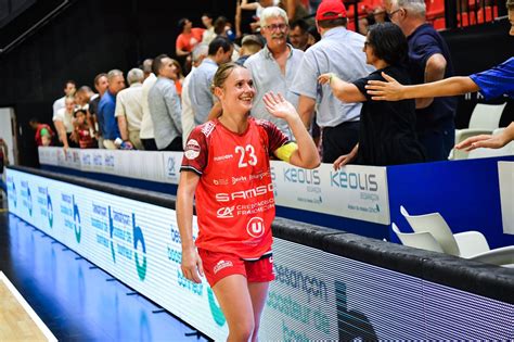 Alizée Frécon Demouge et Pauline Robert prolongent avec Besançon