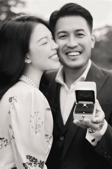 Linh Rin Phillip Nguyễn 4 năm đẹp như mơ từ yêu đến cưới 2sao