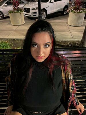 Shanrozay Official Strawberry Shan Strawberryshan Nude OnlyFans