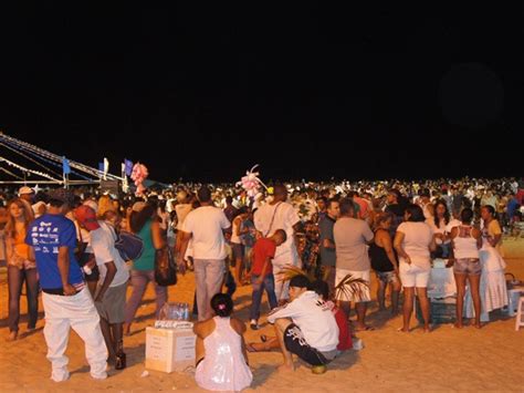 G Mais De Mil Homenageiam Iemanj Na Orla De Jo O Pessoa