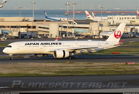 JA05XJ Japan Airlines Airbus A350 941 Photo By Wolfgang Kaiser ID