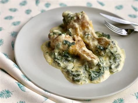 Pollo En Salsa Cremosa De Espinacas Y Queso Receta Ekilu
