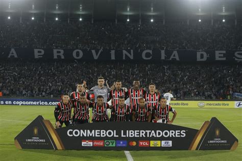 São Paulo x Flamengo onde assistir ao vivo horário e escalações