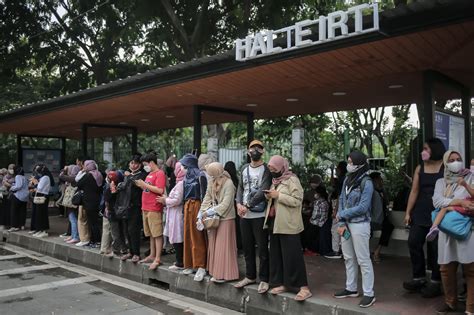 Foto Menikmati Panorama Jakarta Dari Bus Wisata Terbuka Gratis Foto