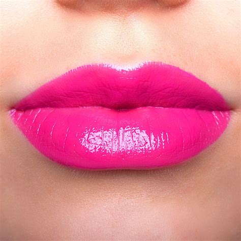 Too Faced La Creme Color Drenched Lip Cream Fuchsia Shock Pink