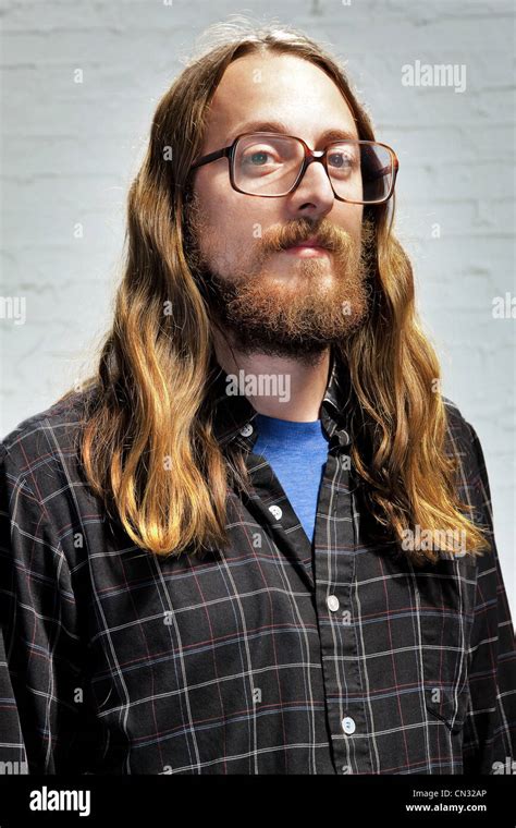 Hombre con una larga barba blanca Fotos e Imágenes de stock Alamy