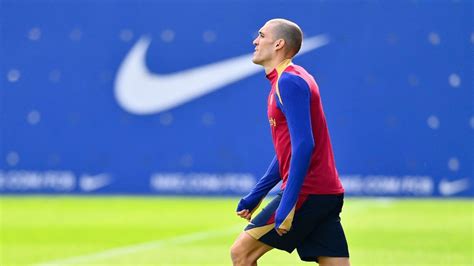 Oriol Romeu pidió salir del FC Barcelona a última hora