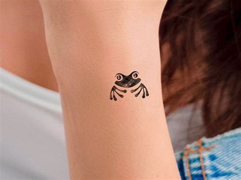 Update 78 Minimalist Small Frog Tattoo Latest In Cdgdbentre