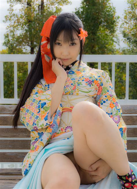 JapaneseThumbs AV Idol Cosplay Lenfried れんふりーど Photo Gallery 23