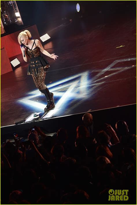 Gwen Stefani Debuts Ballad Used To Love You After Split From Gavin