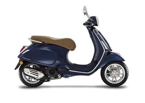 Motorrad Vergleich Vespa Primavera 125 IGet 2019 Vs Vespa Primavera