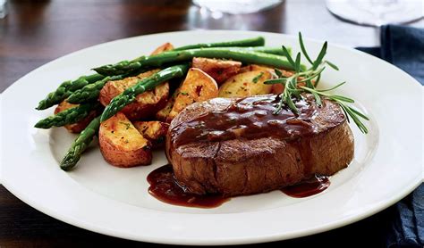 Filet Mignon Con Salsa De Ajo Y Romero Receta UFS Receta UFS