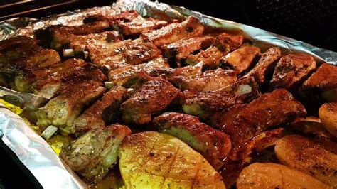 Costillas De Cerdo Al Horno Con Patatas Jugosas Y Tiernas Master