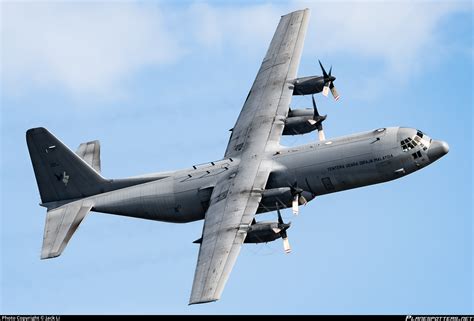 M30 16 Royal Malaysian Air Force Lockheed C 130H 30 Hercules L 382