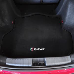 Tapete Porta Malas Fastback