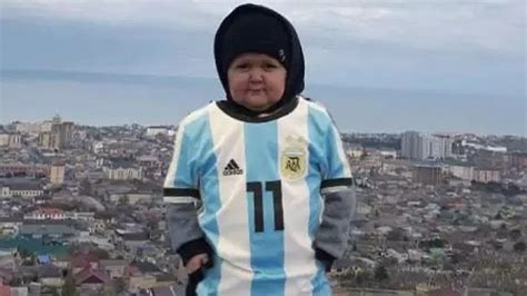 Hasbulla la historia del niño ruso que mueve millones en las redes