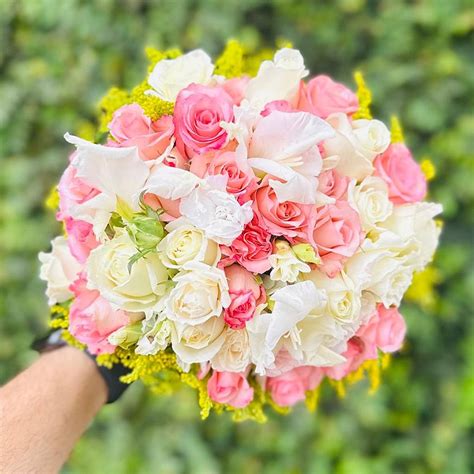 Buquê de Noiva Rosa e Branco Buque de Casamento Civil Branco