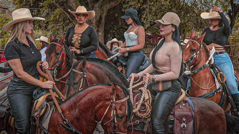 Gran CABALGATA En Roldanillo Valle COLOMBIA Junio 2023 YouTube