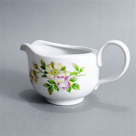 Porcelanowy Mlecznik Dzbanuszek Lata Kwiaty Bielawa Olx Pl