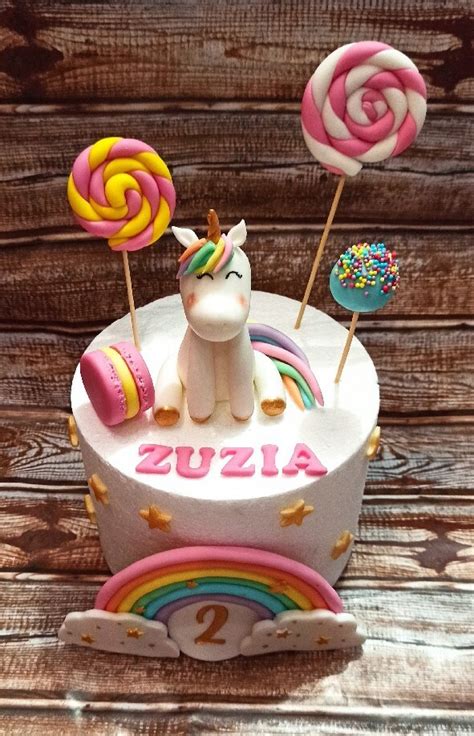 Figurka na tort jednorożec tęcza z masy cukrowej Wrocław Kup teraz