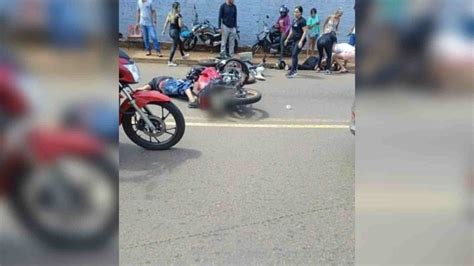 Colisão entre duas motos deixa feridos em avenida do Aero Rancho