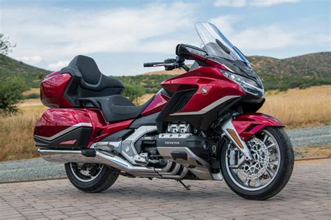 2021 Honda Gold Wing Tour Automatic DCT Review Cycle News