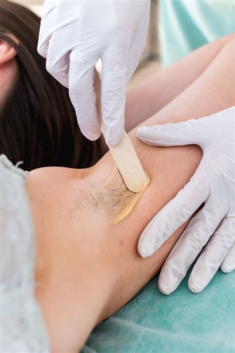 OS MELHORES CURSOS DE DEPILAÇÃO PROFISSIONAL Hair removal Facial