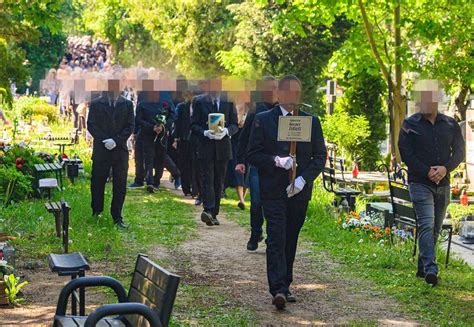 Takiej piosenki na pogrzebie Kacpra Tekielego nie spodziewał się nikt