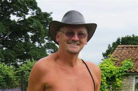 Naked Stroll Organised By Keen Naturist To Take Place At Wolds Wildlife