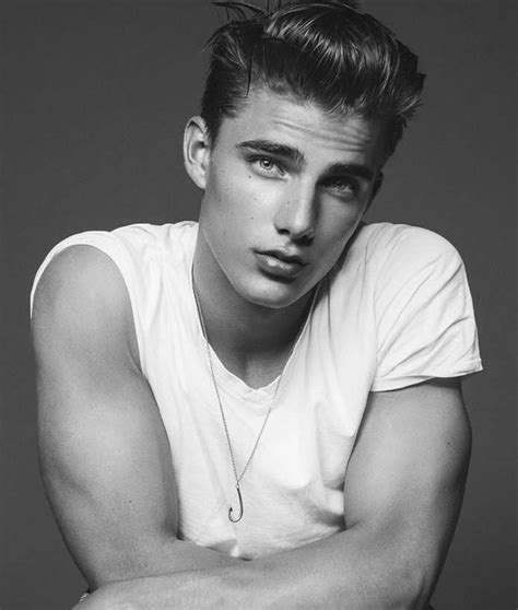 Beautiful Men Faces Just Beautiful Men Male Models Poses Model Poses