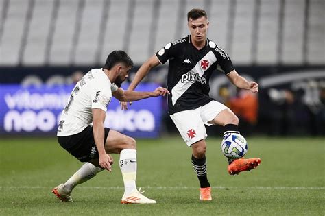 Vasco tem reunião agendada Corinthians para quitar dívida por Lucas