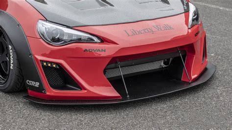 Gr Liberty Walk Body Kit Installation