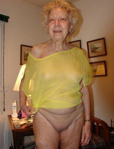Saggygrannyboobs Tumblr Tumbex