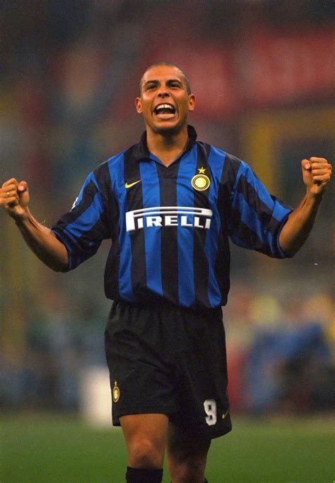 Inter Milan Ronaldo Fenomeno Wallpapers Wallpaper Cave Jade Pruitt