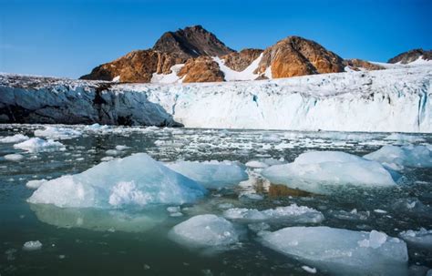 Les glaciers du Groënland fondent cinq fois plus vite qu il y a 20 ans
