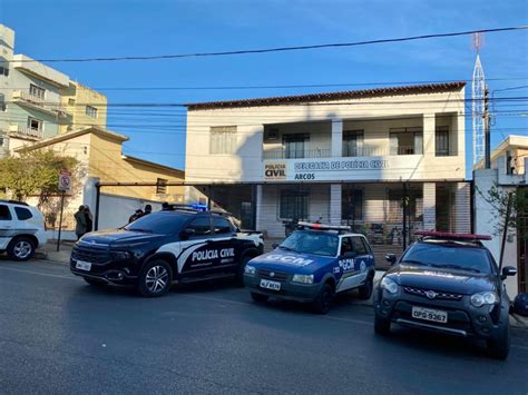 Portal Arcos Polícia Civil em Arcos cumpre mandado de prisão contra