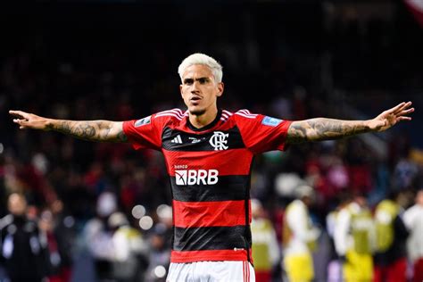 Pedro do Flamengo é eleito Rei da América de 2022 Mercado do Futebol