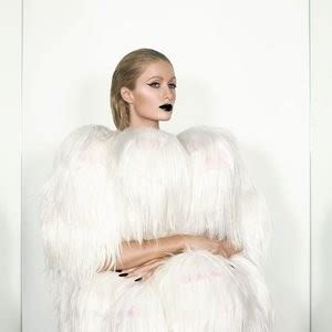 Paris Hilton Nude Photos Celeb Nudes Celeb Nudes Photos