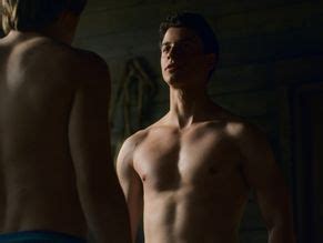 Adam Dimarco Nude Azmen