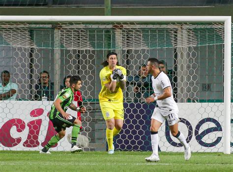 Fora de casa Corinthians é superado pelo América MG por 1 a 0 no