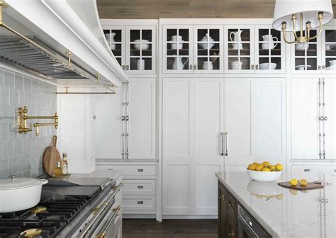 18 Kitchen Cabinet Hardware Ideas Easy To Recreate