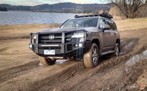 2022 Toyota LandCruiser GXL 300 Series Mud PerformanceDrive