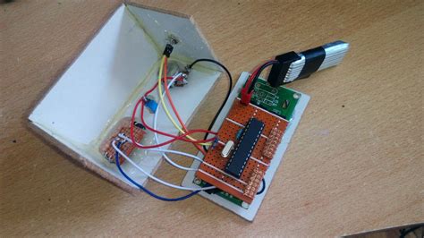 Arduino Digital Lcd Thermometer Ardumotive Arduino Greek Playground