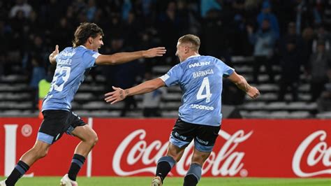 Belgrano le ganó por la mínima Real Tomayapo y se afianzó como líder