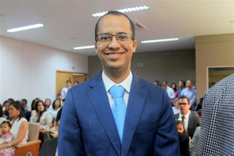 Dez novos juízes são empossados pelo TJ PI