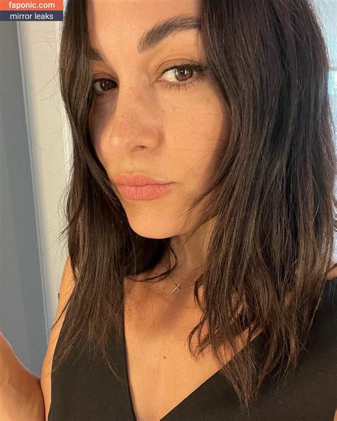 Nikki Bella Brie Bella Aka The Bella Twins Nude Leaks Photo Faponic