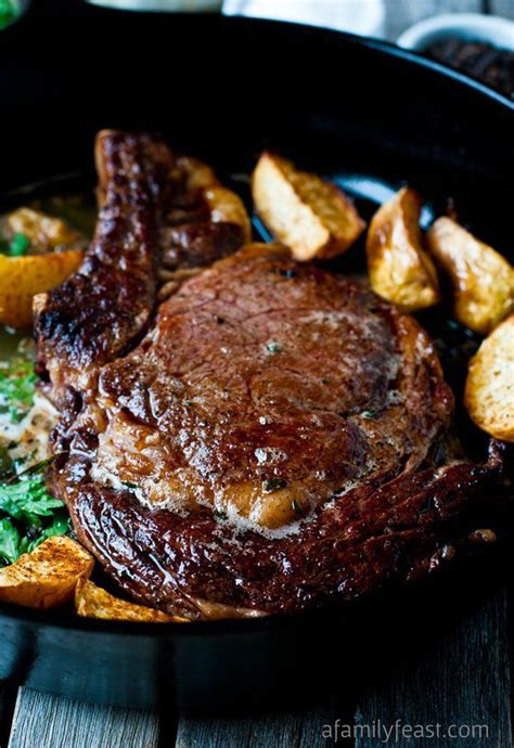 How To Cook Sirloin Tip Steak In Cast Iron Skillet Foodrecipestory