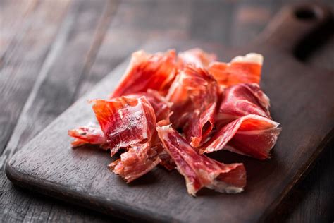 El jamón serrano engorda por la noche mito o realidad Todo Engorda