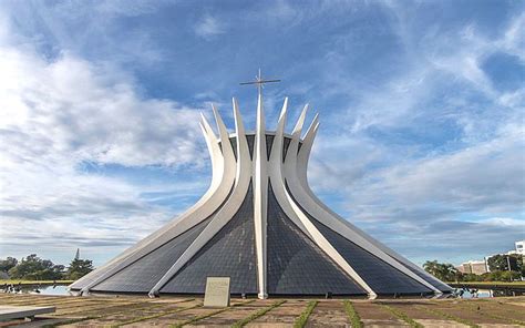 Conheça os 8 Principais Monumentos de Brasília Para Você Visitar